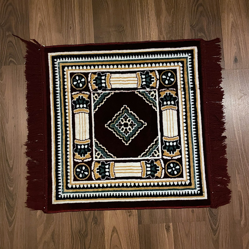Prayer Rugs - P.V. Decor